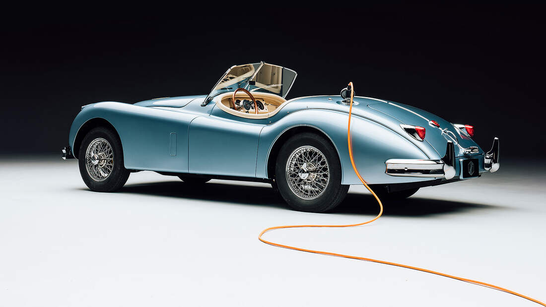 Lunaz-Design rüstet Oldtimer um: Edle Elektriker aus Silverstone | AUTO ...
