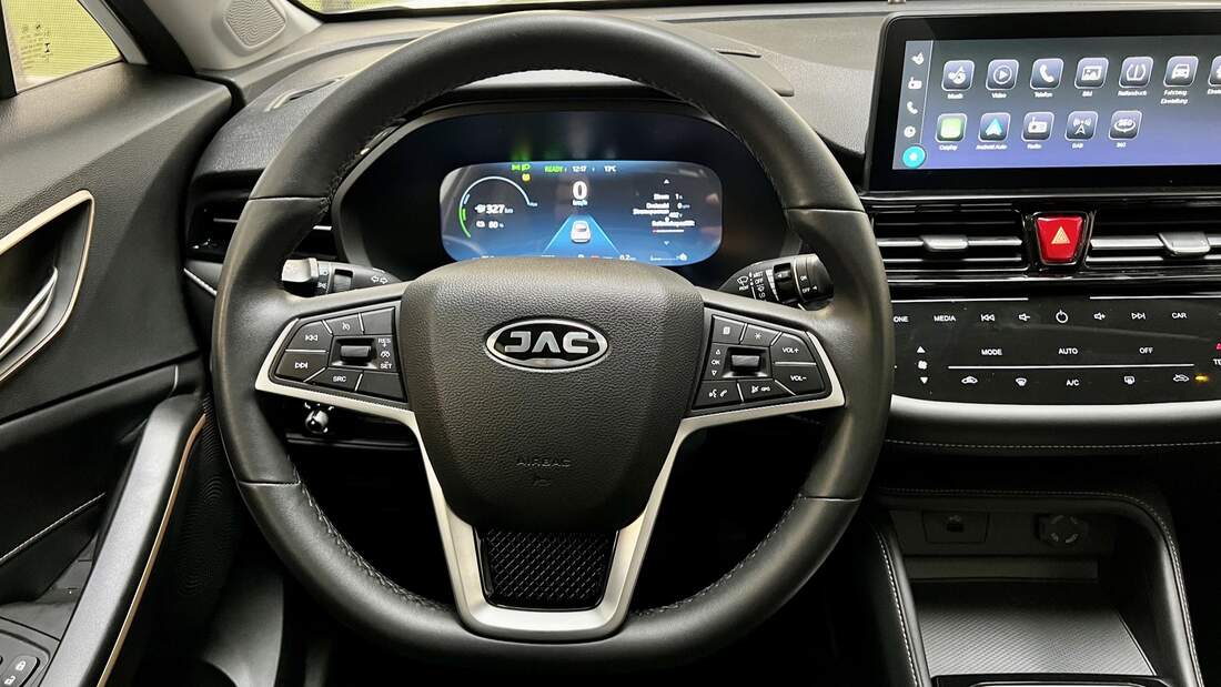 JAC e-JS4: Warum dieses China-Auto zu teuer ist | AUTO MOTOR UND SPORT