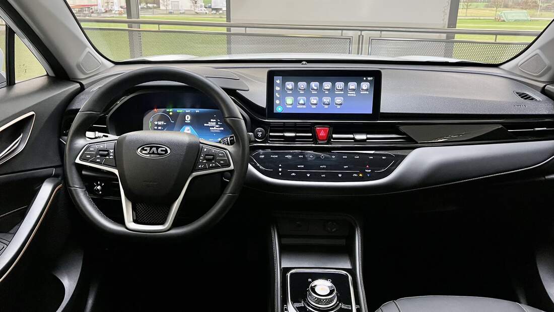 JAC e-JS4: Warum dieses China-Auto zu teuer ist | AUTO MOTOR UND SPORT