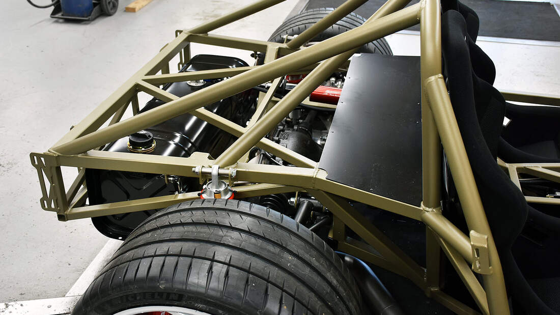 Factory Five F9R Concept Supercar: US-Supersportler mit V12 - auto ...