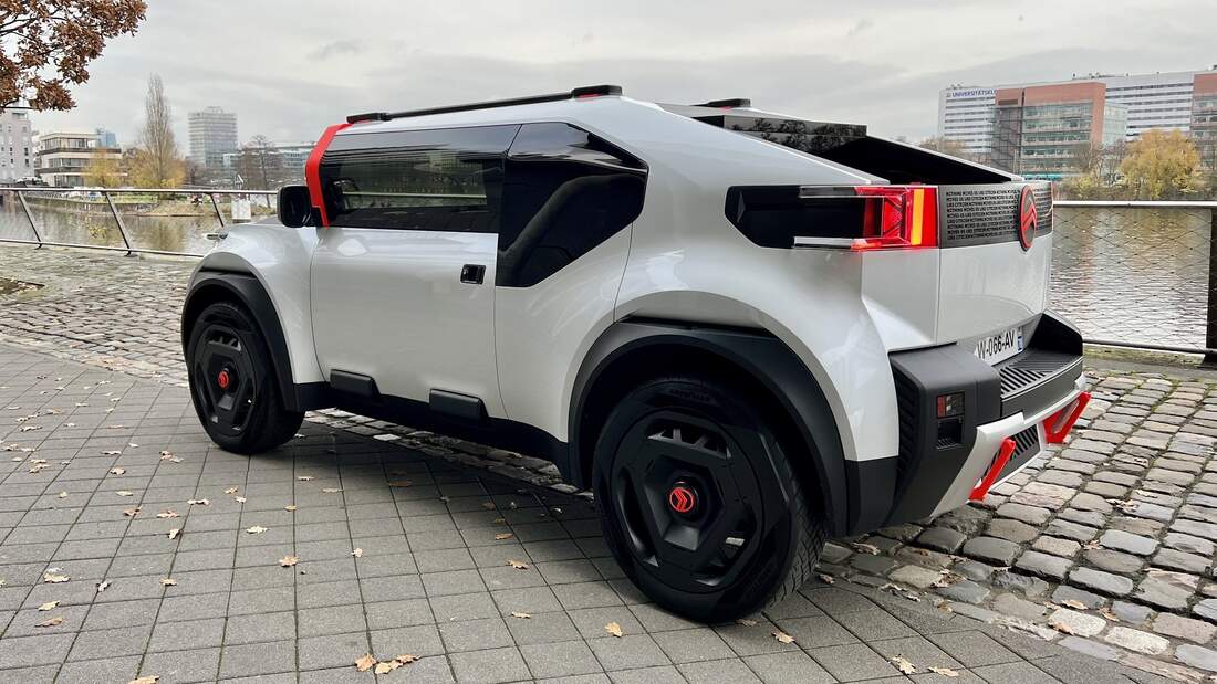 Citroën Oli: Erste Fahrt im Stadtverkehr | AUTO MOTOR UND SPORT