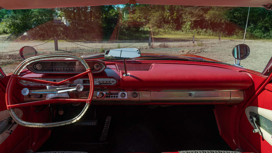 Plymouth Fury Two-Door Hardtop (1960) mit Boot | AUTO MOTOR UND SPORT