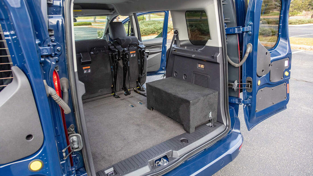Ford Transit Connect mit Antrieb des Ford Focus ST | AUTO MOTOR UND SPORT
