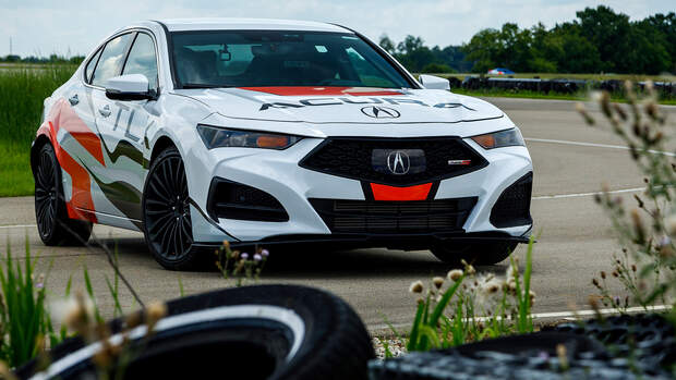 Acura TLX: Sport-Limousine mit Turbo-V6 | AUTO MOTOR UND SPORT