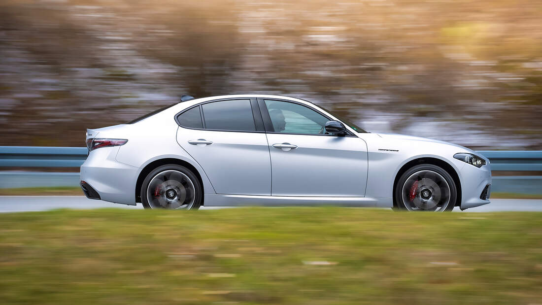 Alfa Romeo Giulia: Erste Fahrt im 280-PS-Facelift | AUTO MOTOR UND SPORT