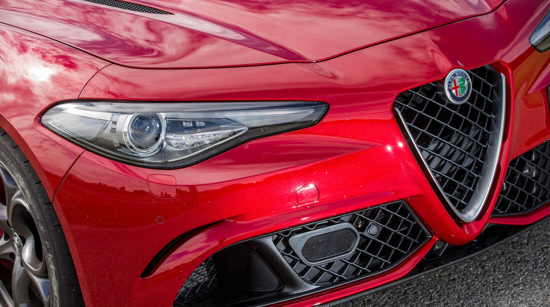 Fahrbericht Alfa Romeo Giulia QV: 510 PS und Heckantrieb - auto motor ...