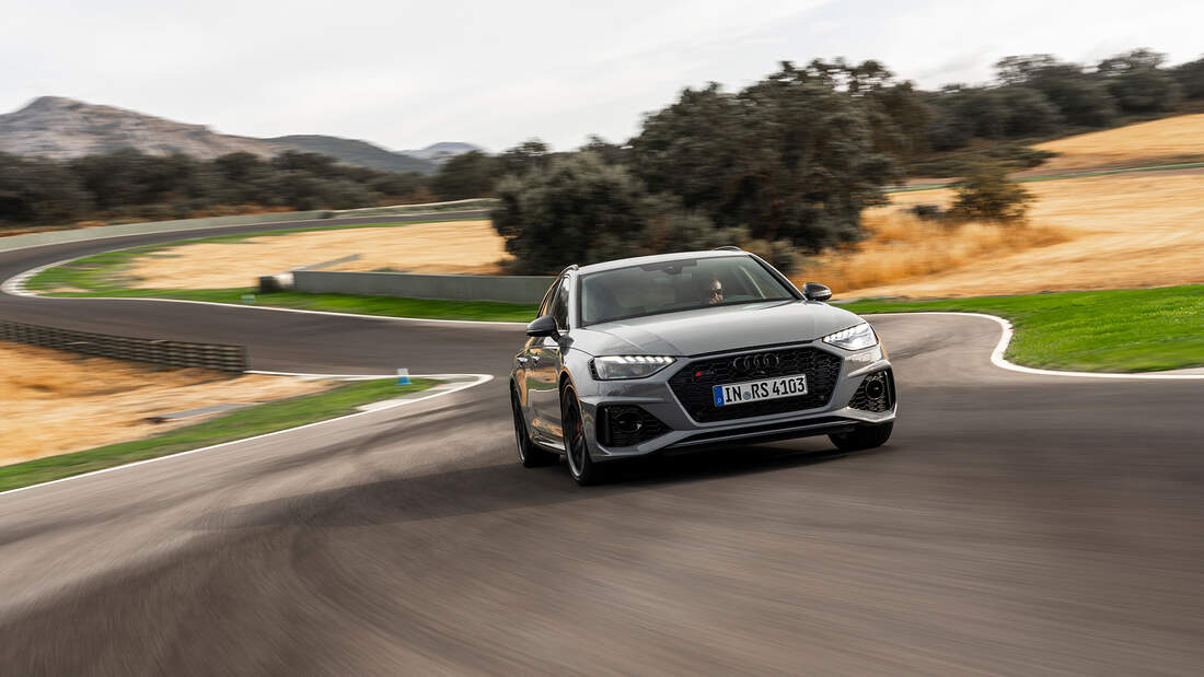 Audi RS4 Avant Competition Plus: Spaß für 11.875 Euro extra | AUTO ...