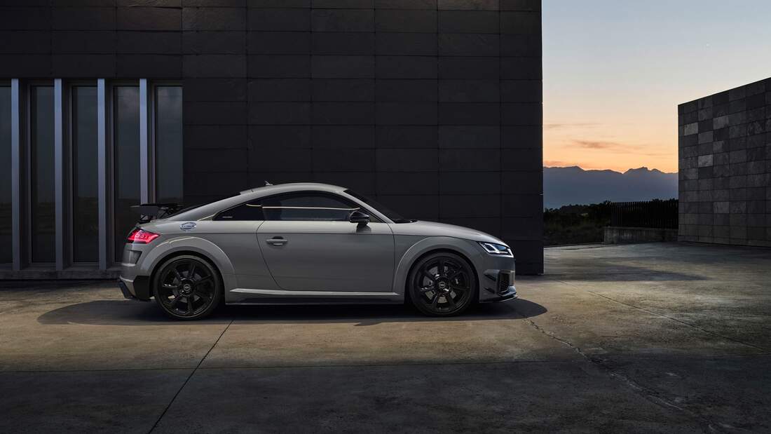 Audi TT RS Coupé Iconic Edition: Abschied mit 400 PS | AUTO MOTOR UND SPORT