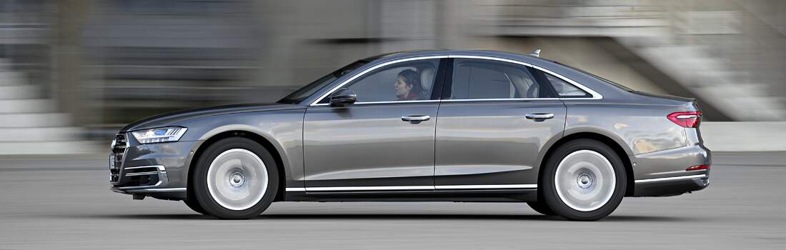 E-Auto Oberklasse Wagen - auto motor und sport