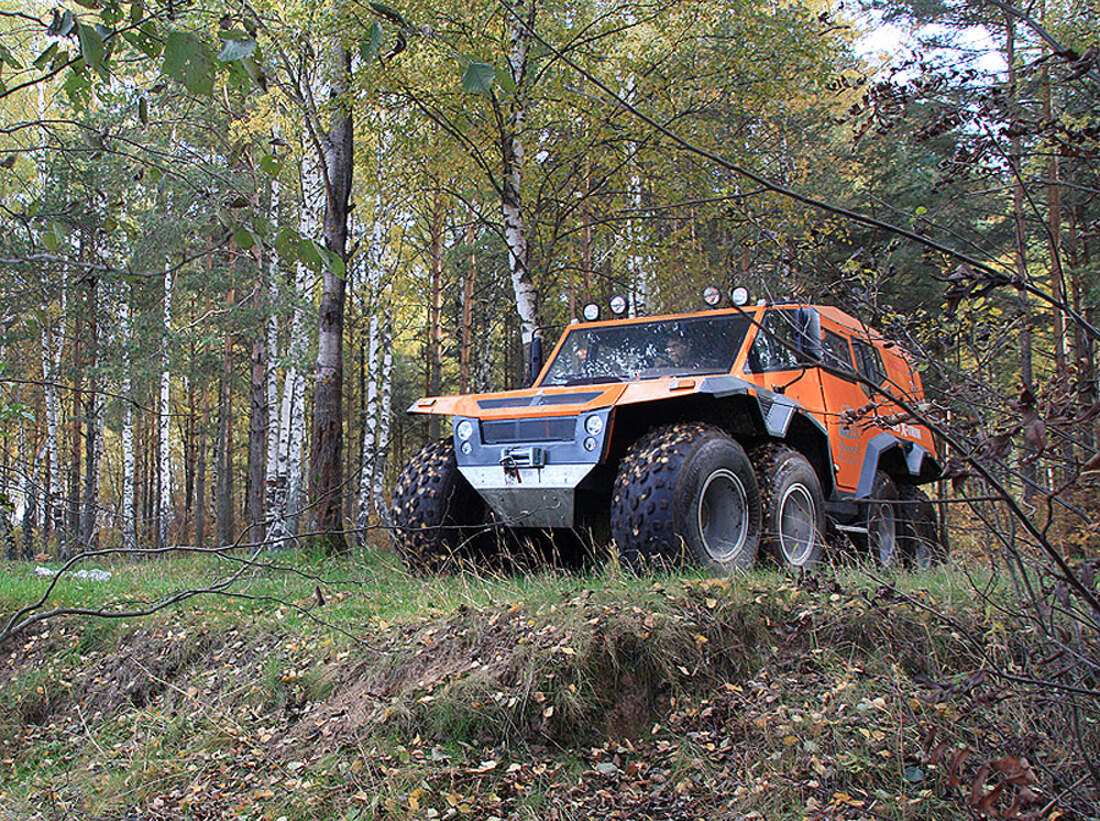 Avtoros Shaman 8x8 ATV: Russisches Sumpf-Monster - auto motor und sport