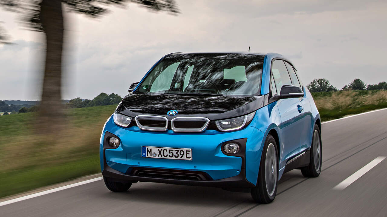 Bmw 13 price store