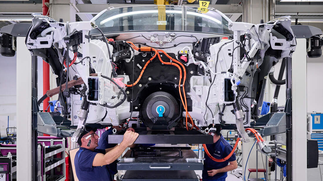 iX5 Hydrogen: So baut BMW den Wasserstoff-SUV | AUTO MOTOR UND SPORT