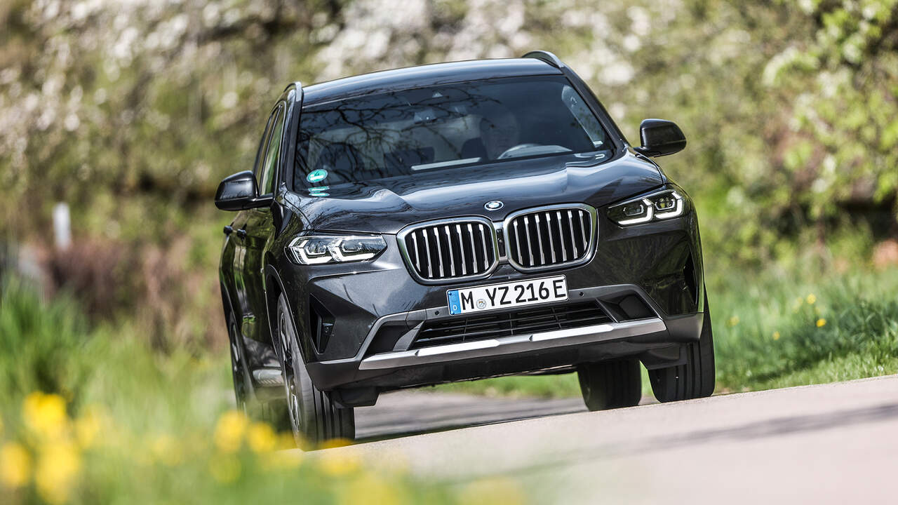 Kosten und Realverbrauch BMW X3 xDrive 30e Technische Daten AUTO MOTOR UND SPORT