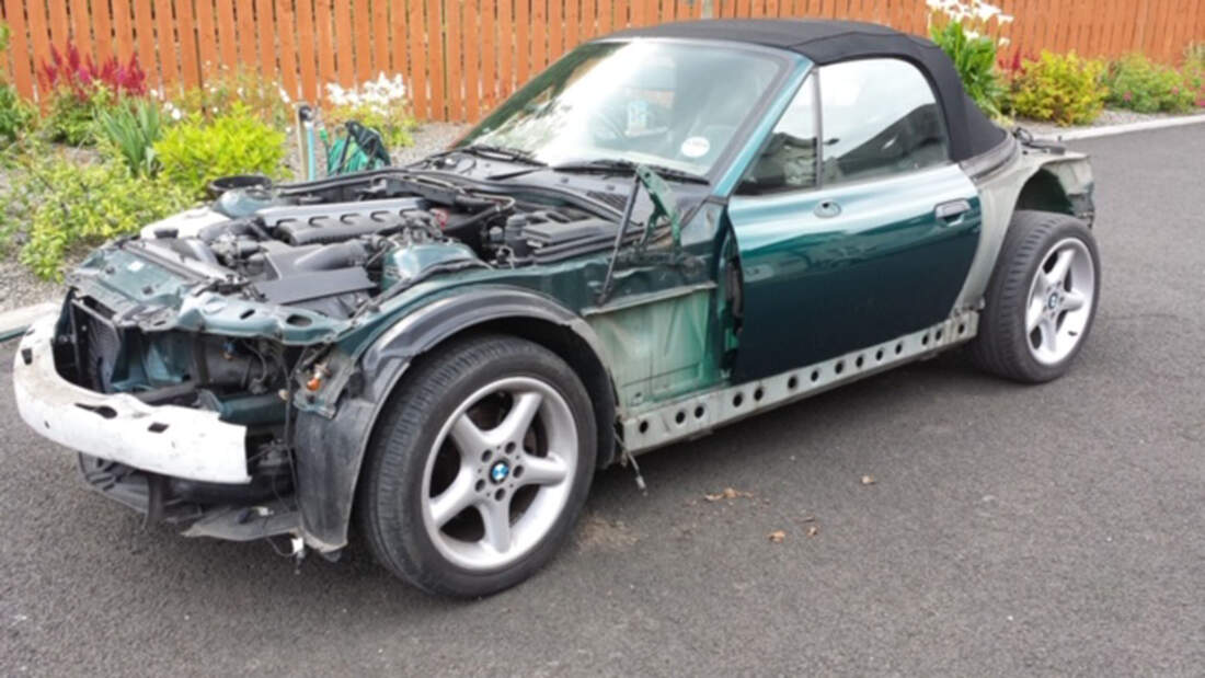 BMW Z3 Umbau: So wird aus dem BMW-Roadster eine Giftschlange - auto ...