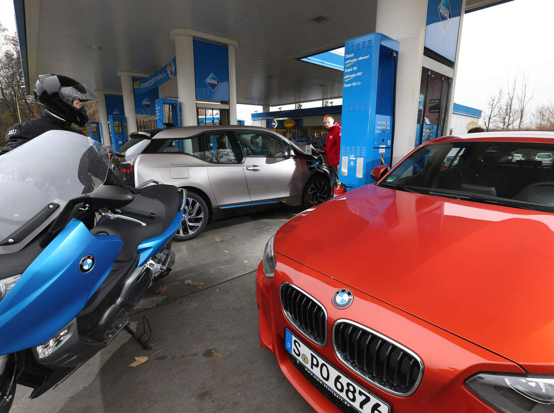 BMW i3 Range Extender im Test: Elektro-BMW trifft seine Kumpels - auto ...