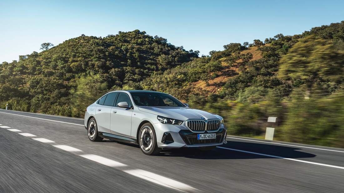 Alt gegen neu: Der neue BMW 5er im Vergleich mit dem Vorgänger | AUTO ...