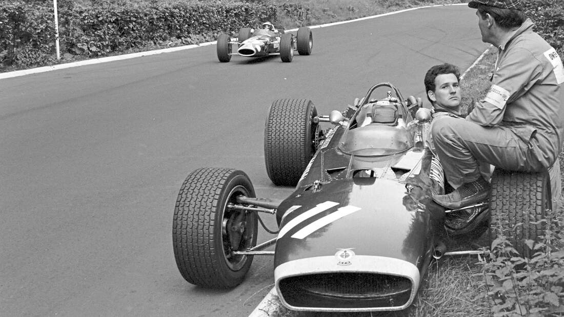 BRM Type 15: Neuauflage des V16-Sportwagens | AUTO MOTOR UND SPORT