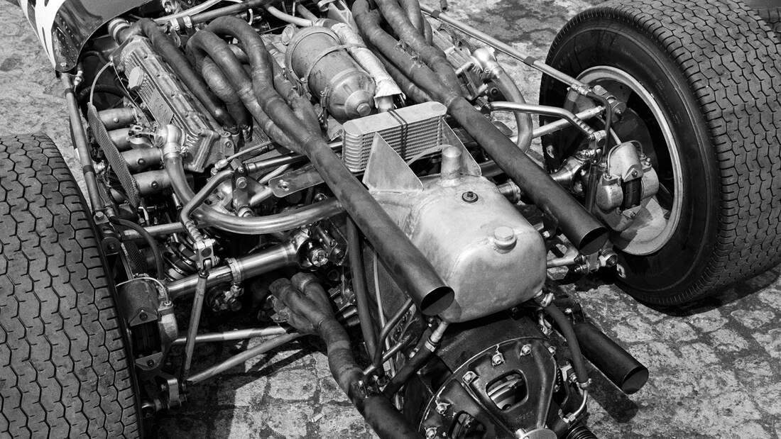 B.R.M. 16-Zylinder-Motor von 1966: Das verrückte H16-Monster | AUTO ...
