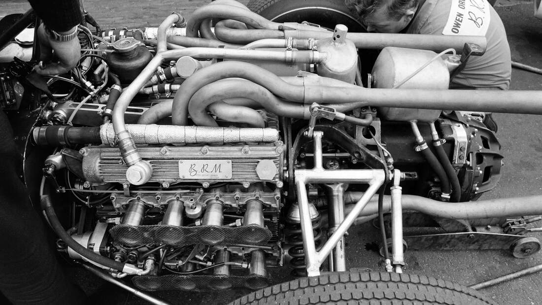 B.R.M. 16-Zylinder-Motor von 1966: Das verrückte H16-Monster | AUTO ...