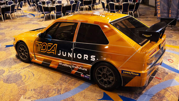 Retro-Tourenwagen Chevron B1417 | AUTO MOTOR UND SPORT