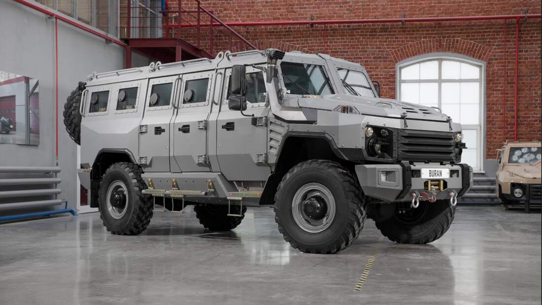 Buran 4x4 Panzerfahrzeug: Russischer Endzeit-Offroader | AUTO MOTOR UND ...