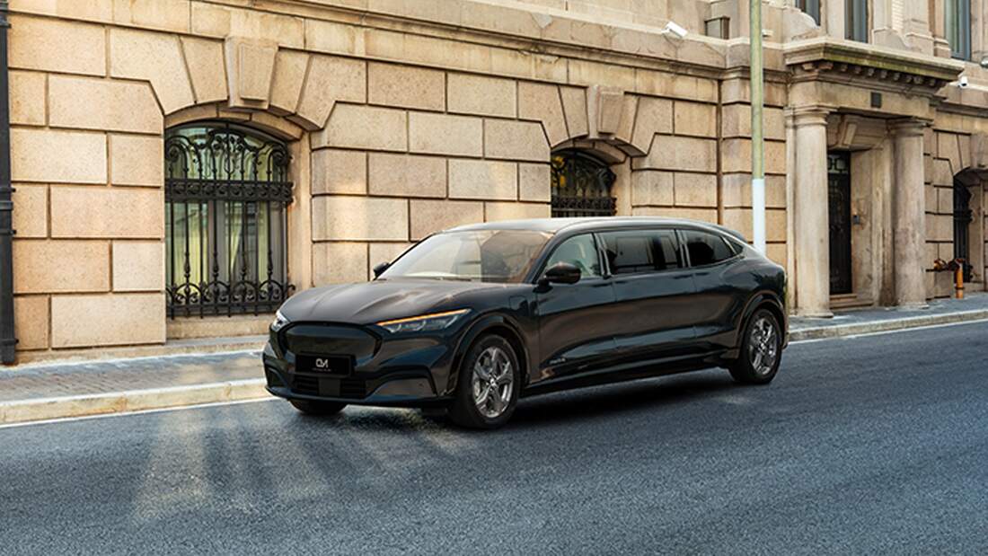 Coleman Milne Ford Mustang Mach-E Leichenwagen | AUTO MOTOR UND SPORT