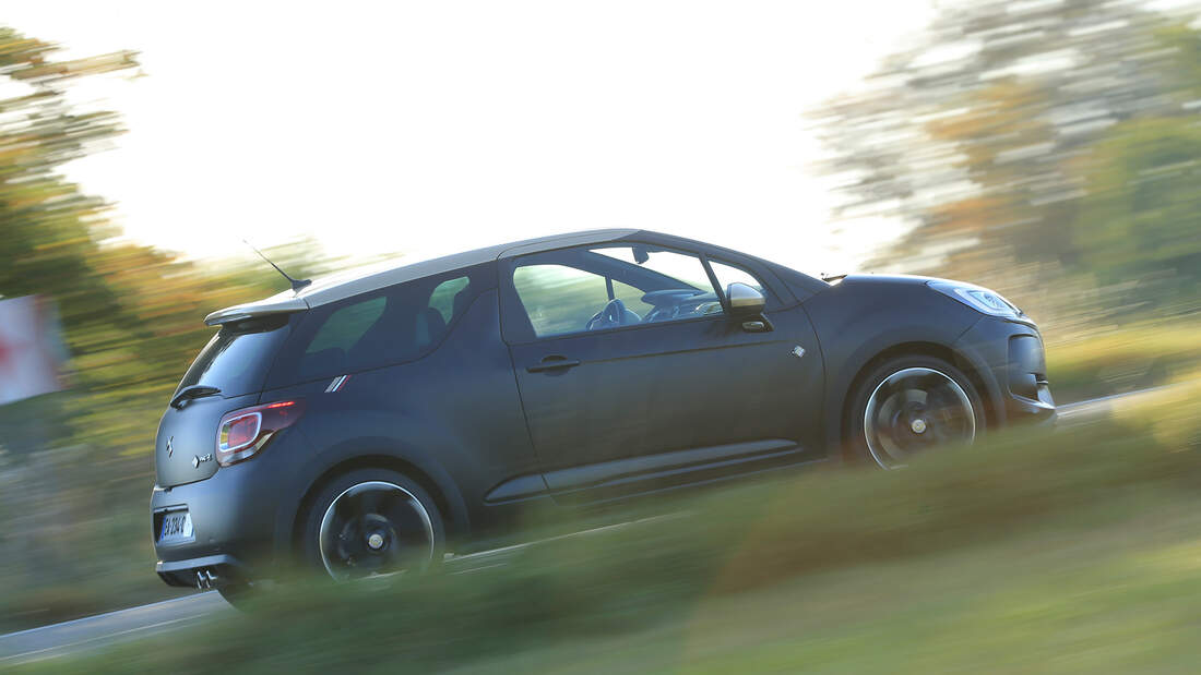 Im Test: DS 3 THP 208 vs. Ford Fiesta ST200 vs. VW Polo GTI - auto ...
