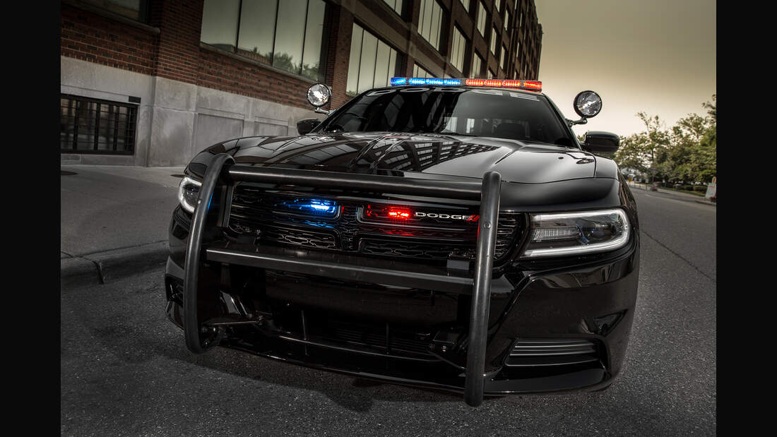 USA Polizeiautos: Dodge Charger Pursuit & Durango Pursuit - auto motor ...
