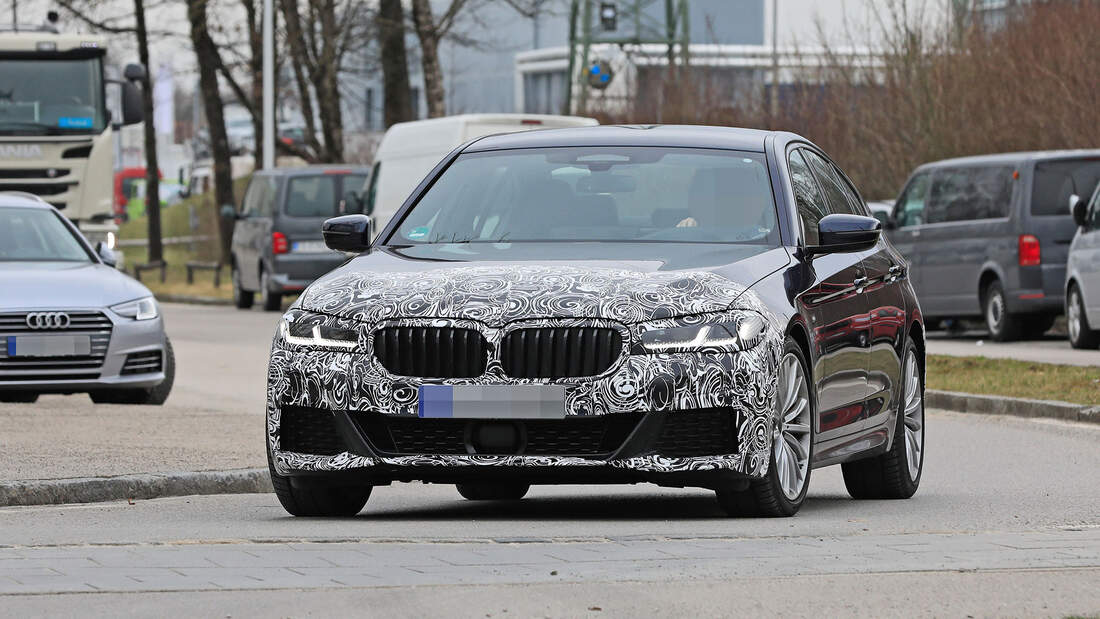 Iconic Glow-Nierenbeleuchtung für den BMW 5er G30/G31 | AUTO MOTOR UND SPORT