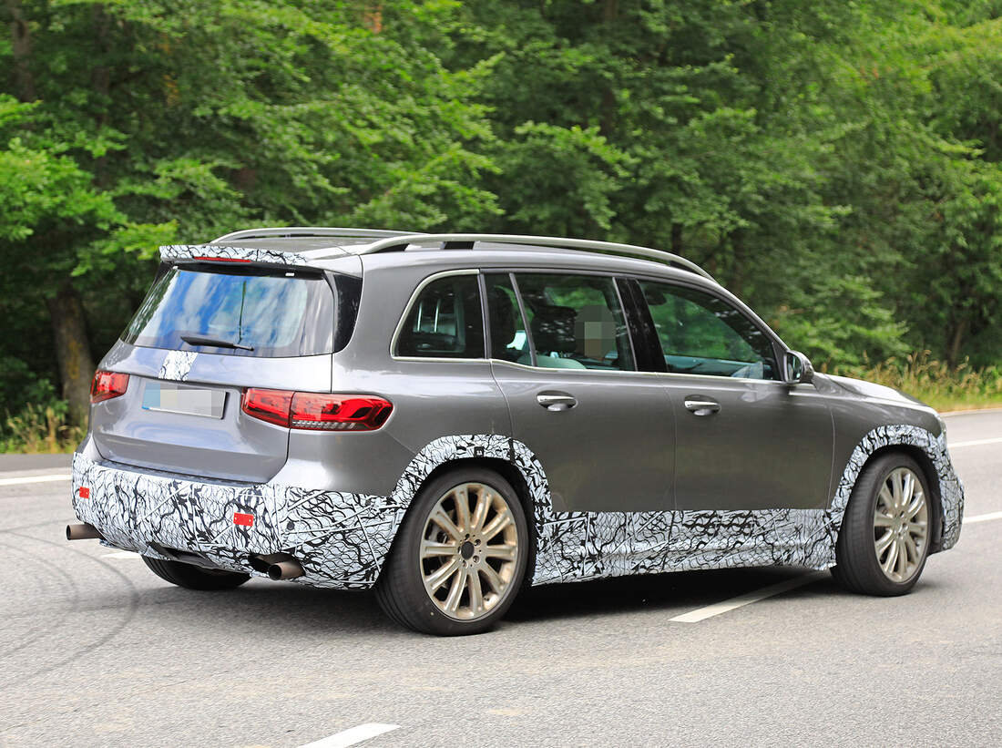 Neuer Mercedes-AMG GLB 45 (2020) erstmals erwischt - auto motor und sport