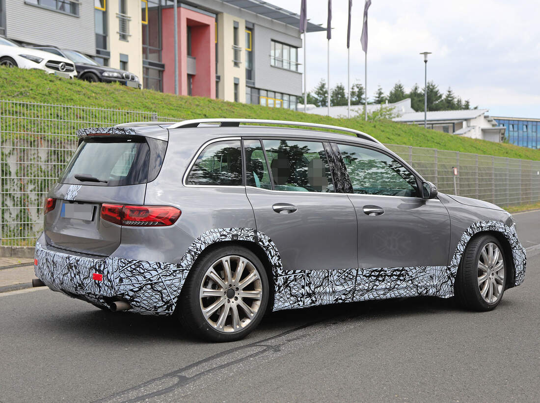 Neuer Mercedes-AMG GLB 45 (2020) erstmals erwischt - auto motor und sport