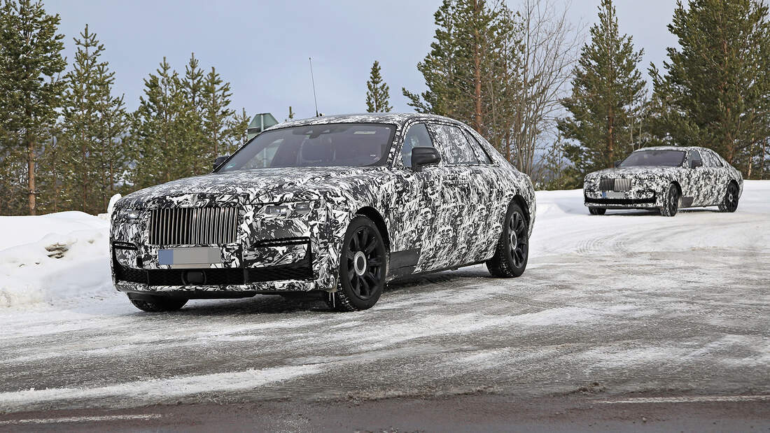 Neuer Rolls-Royce Ghost (EWB): Luxus-Liner mit mehr Radstand erwischt ...