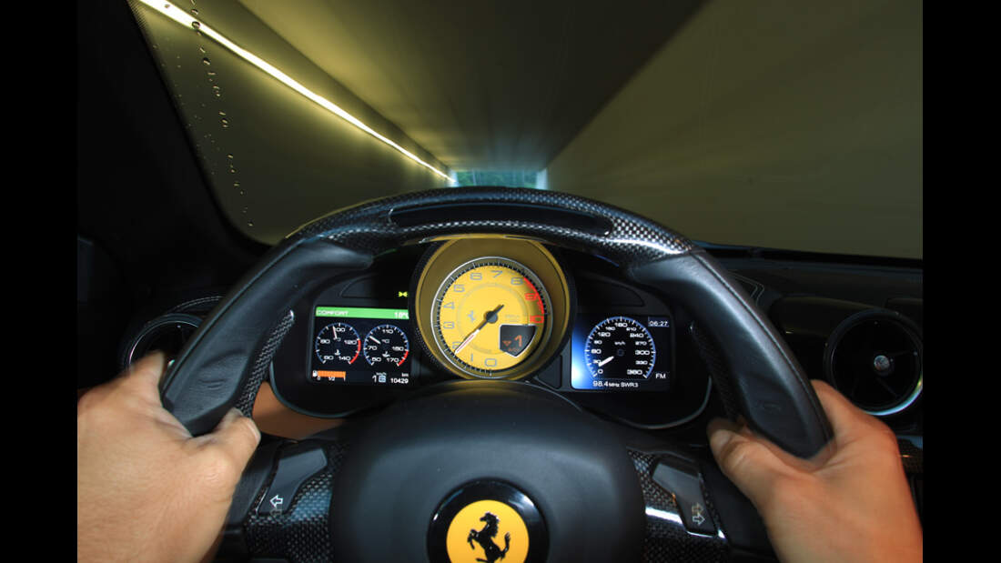 Ferrari FF im Test | AUTO MOTOR UND SPORT