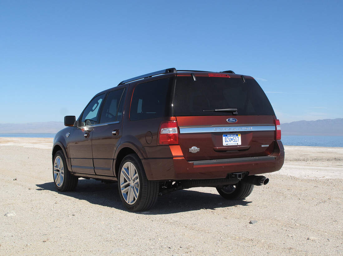 Ford Expedition King Ranch EL 4x4: Super-SUV im Fahrbericht - auto ...