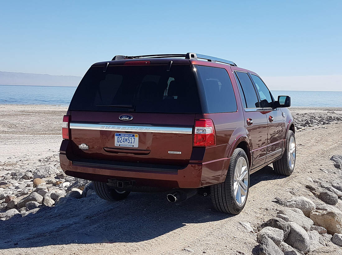 Ford Expedition King Ranch EL 4x4: Super-SUV im Fahrbericht - auto ...