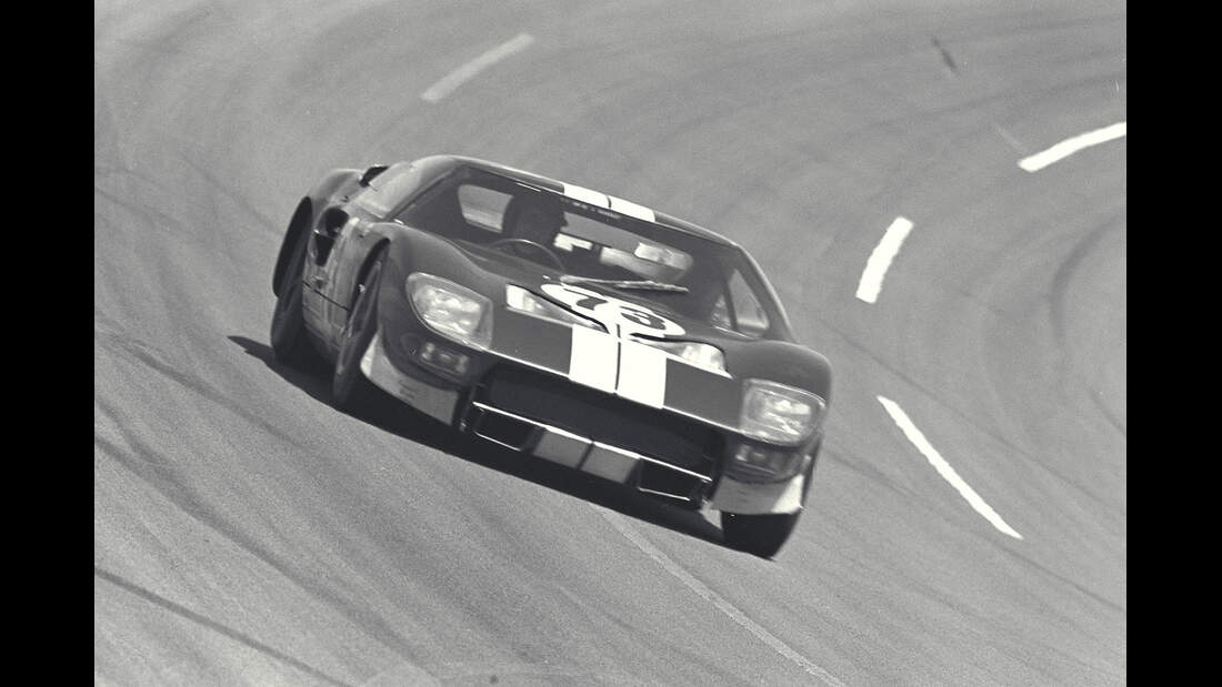 Ford GT40: Erste Skizzen des Ferrari-Killers aufgetaucht | AUTO MOTOR ...