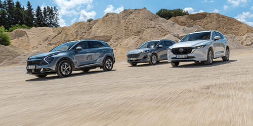 BMW 218i Active Tourer & VW Touran 1.5 TSI | AUTO MOTOR UND SPORT