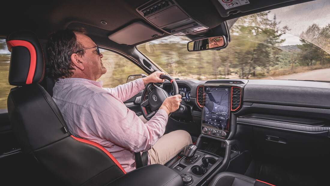 Ford Ranger Raptor (2022) erster Test | AUTO MOTOR UND SPORT