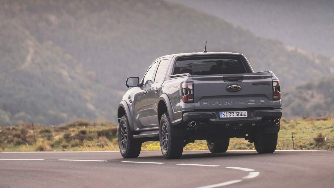 Ford Ranger Raptor (2022) erster Test | AUTO MOTOR UND SPORT