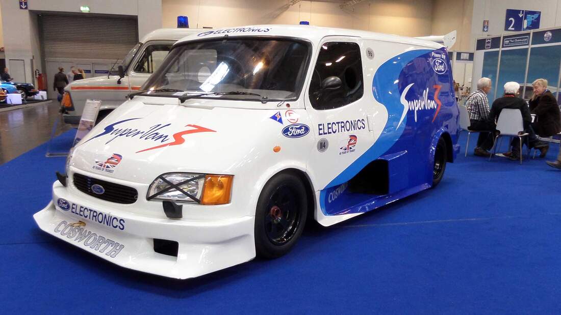 Ford Transit Supervan: Transporter mit Rennmotor - auto motor und sport