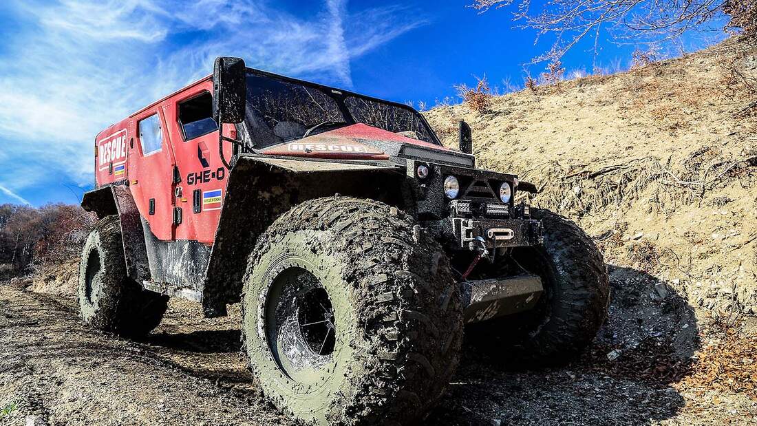 Ghe-O Motors Rescue und Fire Fighter: Rumänische Rettungs-Monster ...