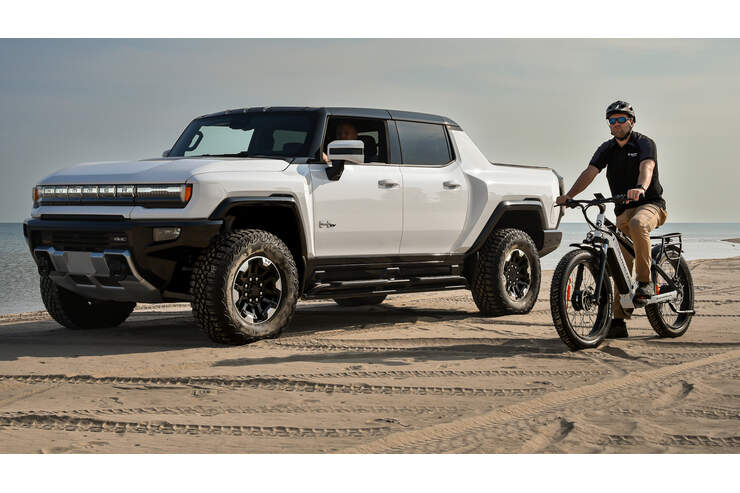 E-Bike von Recon: Das Hummer EV Bike mit Allradantrieb | AUTO MOTOR UND ...