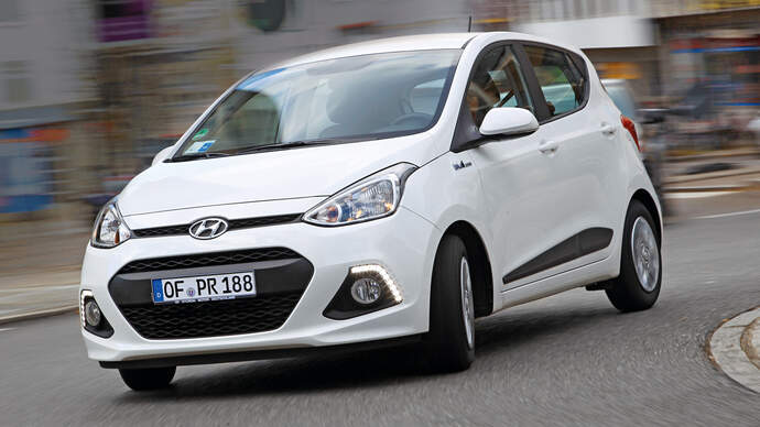 Hyundai i10 aktuelle Tests & Fahrberichte - AUTO MOTOR UND SPORT