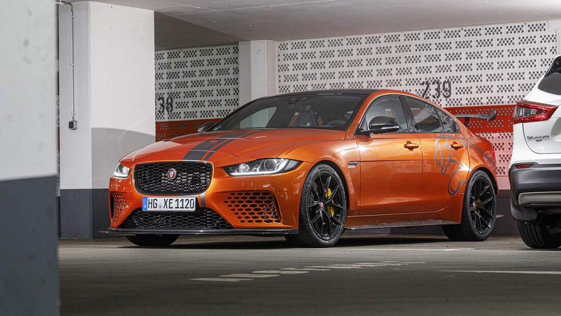 Jaguar XE SV Project 8 im Test | AUTO MOTOR UND SPORT