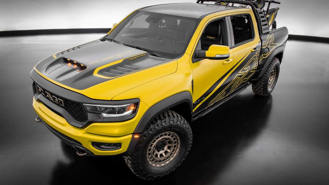Jeep Surge Elektro-CJ auf der SEMA 2022 in Las Vegas | AUTO MOTOR UND SPORT