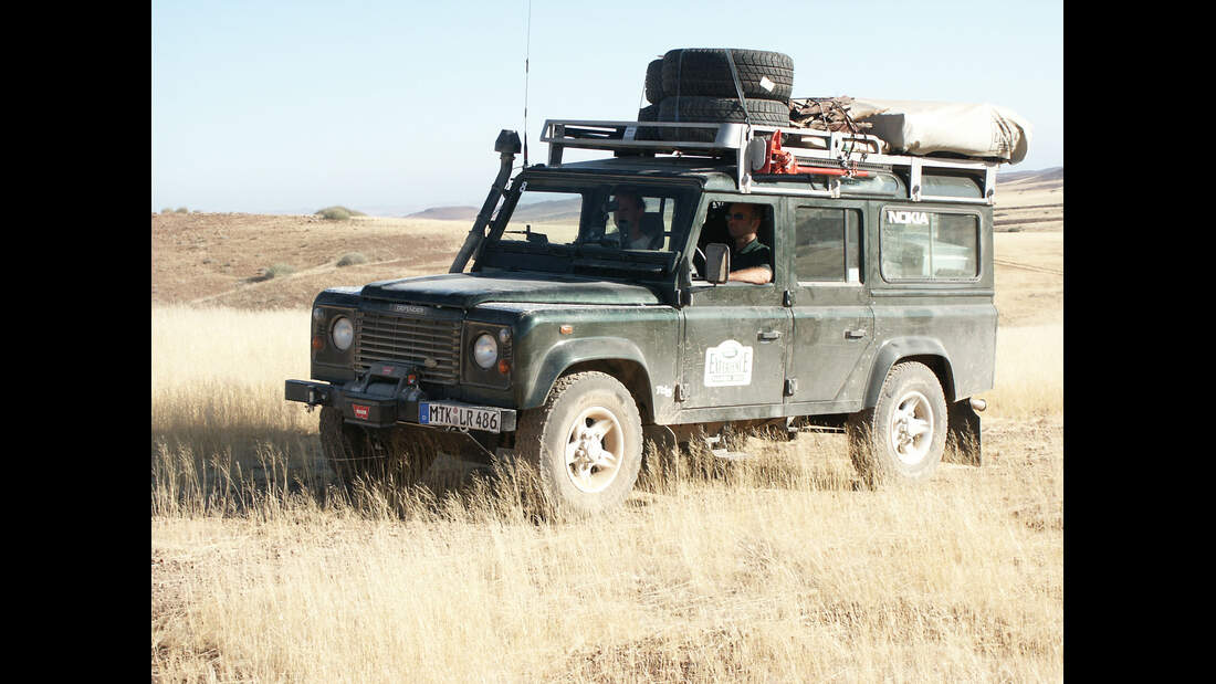 Land Rover Defender im Generationen-Vergleich: Was hat der Neue ...
