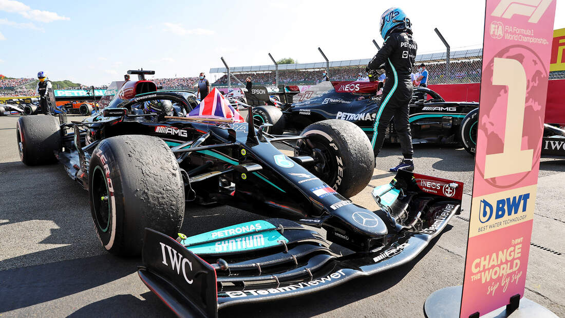 Crash Silverstone 2021: Verstappen vs. Hamilton | AUTO MOTOR UND SPORT