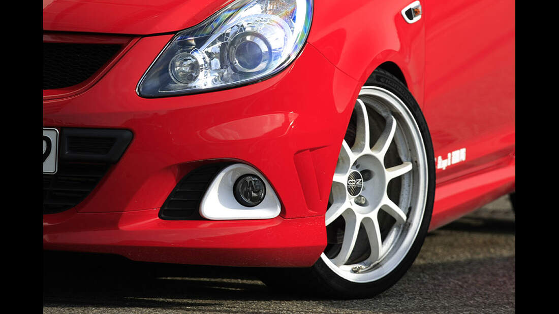 Lexmaul Opel Corsa GSI im Test: Mit Basis-Tuning zum OPC-Killer | AUTO ...
