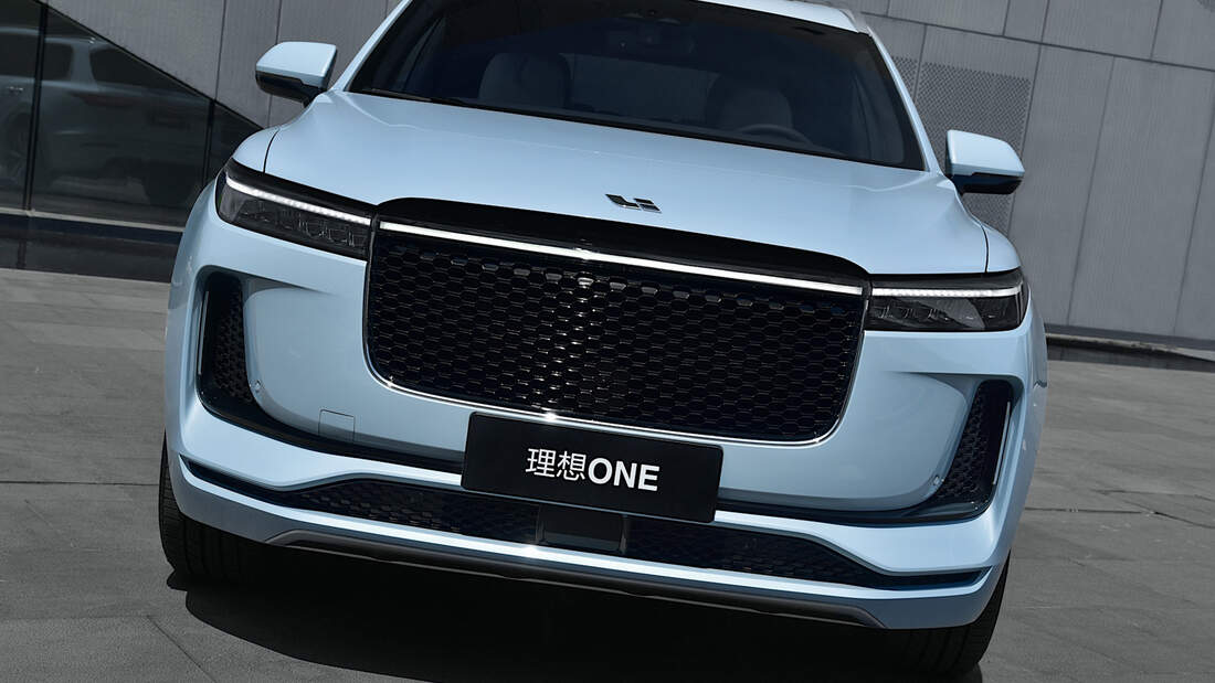Li Xiang One: The Game-Changing Luxury Electric SUV – Automotive Car Review