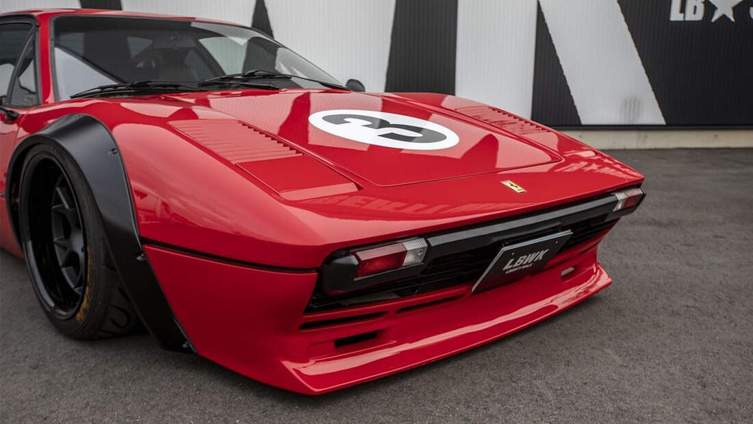 Liberty Walk Widebody Ferrari 308: Nimm das, Magnum | AUTO MOTOR UND SPORT